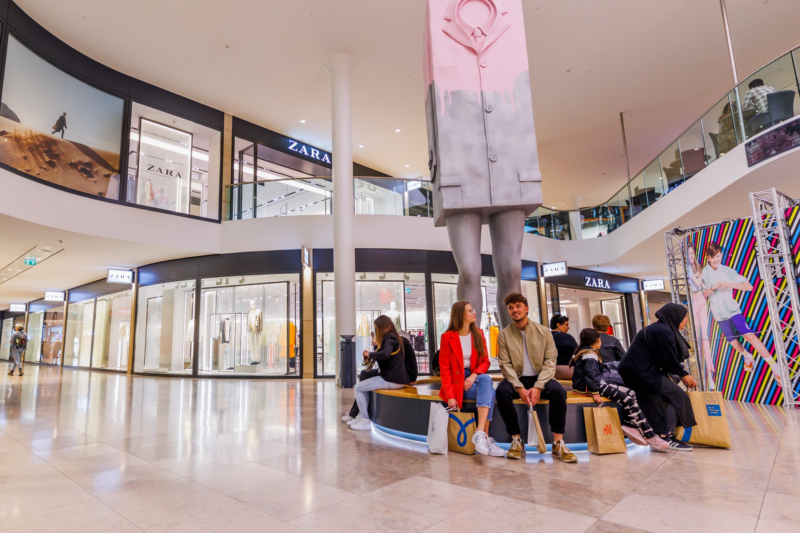 Hilvertshof: Winkelcentrum in Hilversum